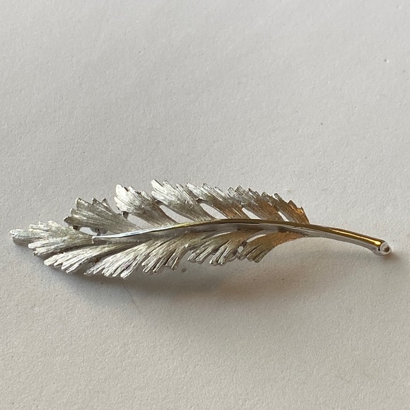 Trifari | Jewelry | Vintage Signed Trifari Leaves Branch Feather Brooch ...